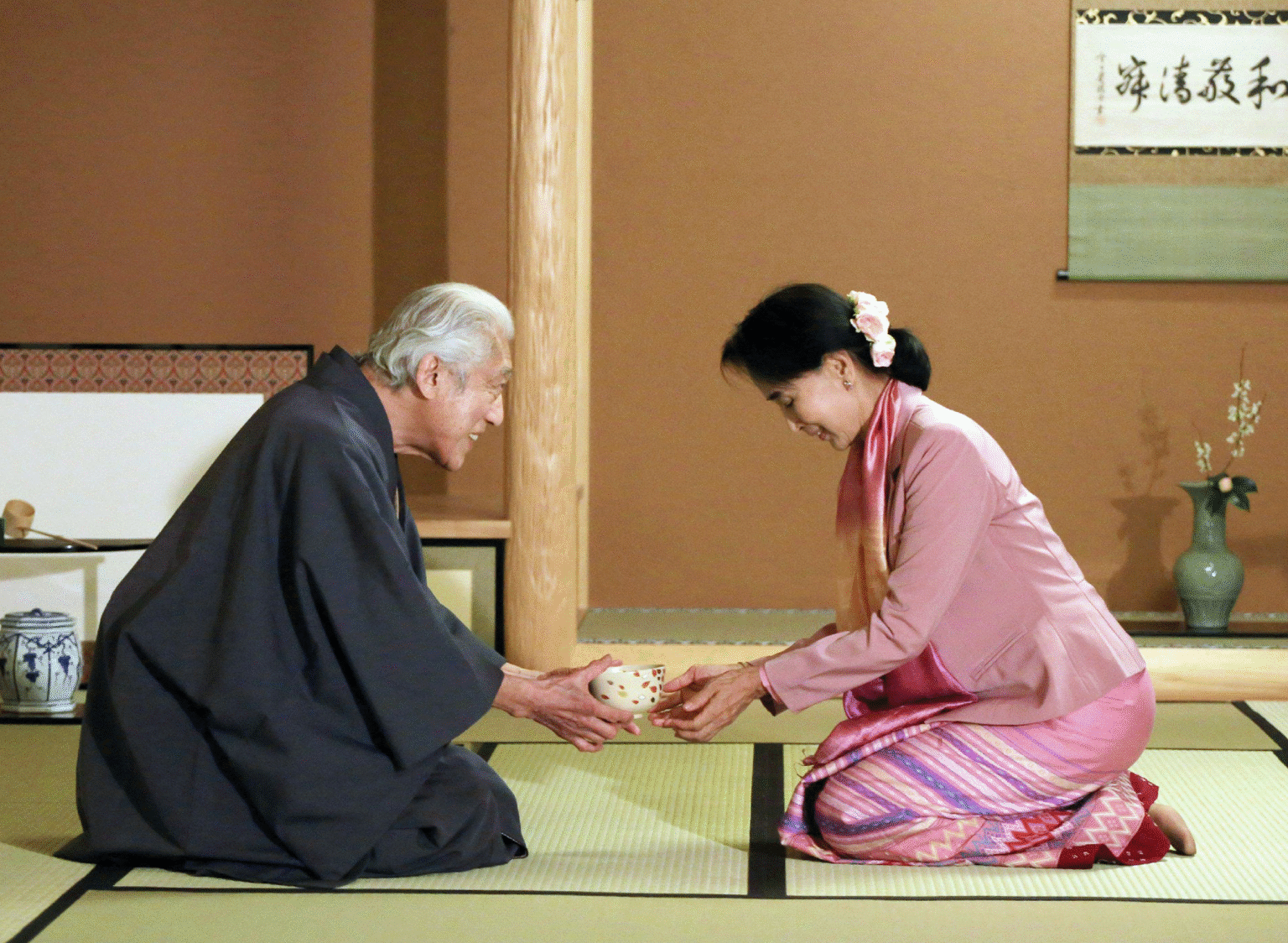 A Beginner’s Guide to Japanese Tea Ceremonies - Japan Insider Guide